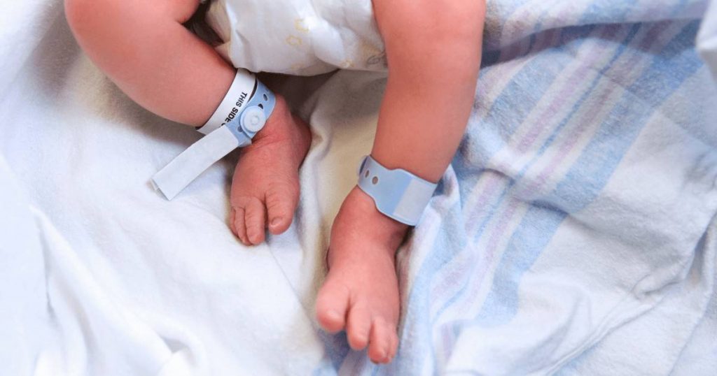 The 7 BEST Postpartum Diapers